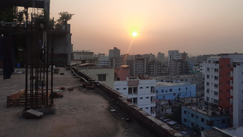 স্কুল থেকে ফিরেই ১০ তলা থেকে ছাত্রীর ঝাঁপ | BD24Live.com