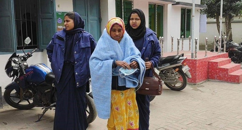 স্বামীর ‘শারীরিক অক্ষমতার’ কথা মাকে জানিয়েছিলেন ফারজানা | BD24Live.com